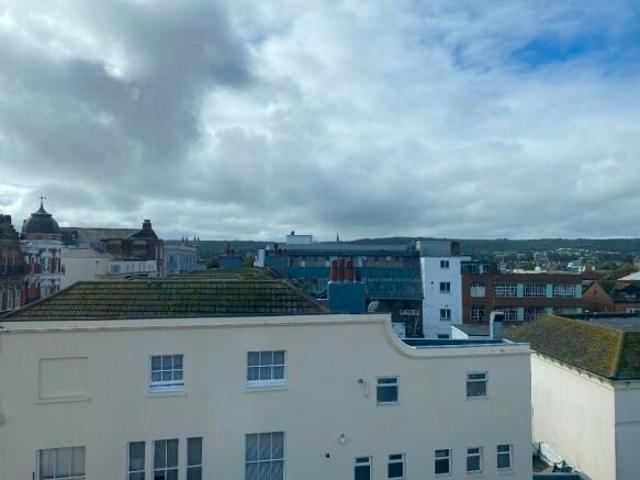1 bedroom flat for rent in Susans Road, Eastbourne, East Sussex, BN21