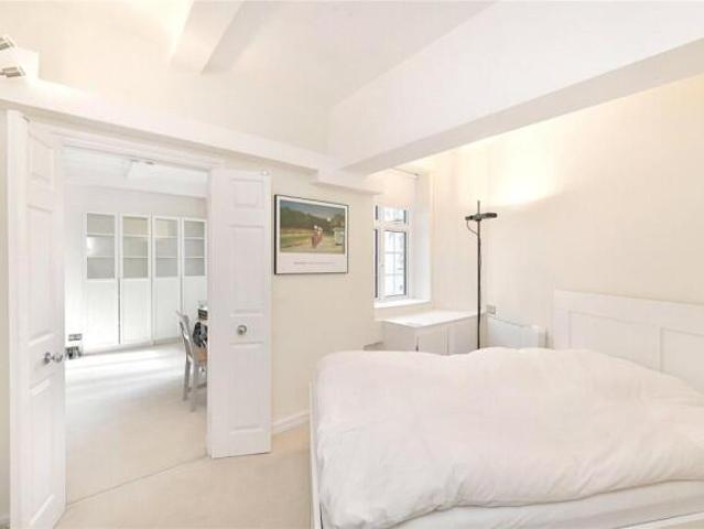 1 bedroom flat for rent in Sussex Court, Spring Street, W2