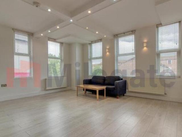 1 Bedroom Flat For Rent In Sutton