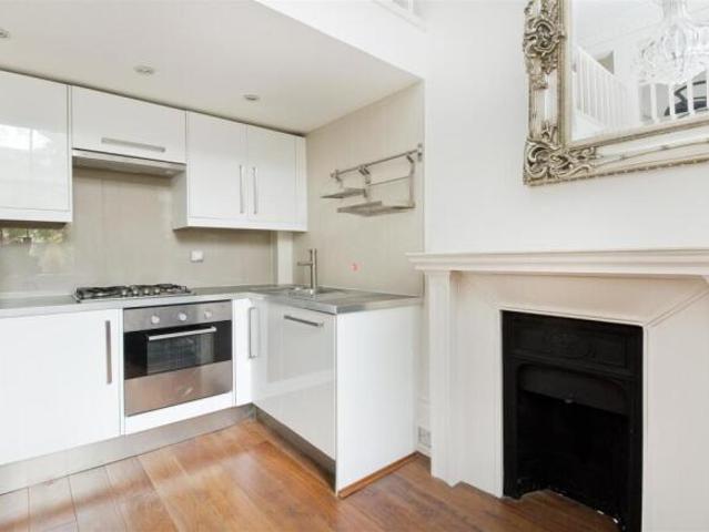 1 bedroom flat for rent in Sutherland Avenue, Little Venice, W9