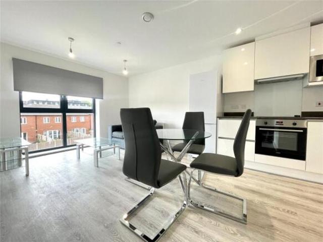 1 bedroom flat for rent in Sylvester Close, Derby, Derbyshire, DE1