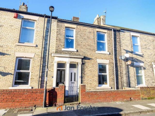 1 Bedroom Flat Ground Floor