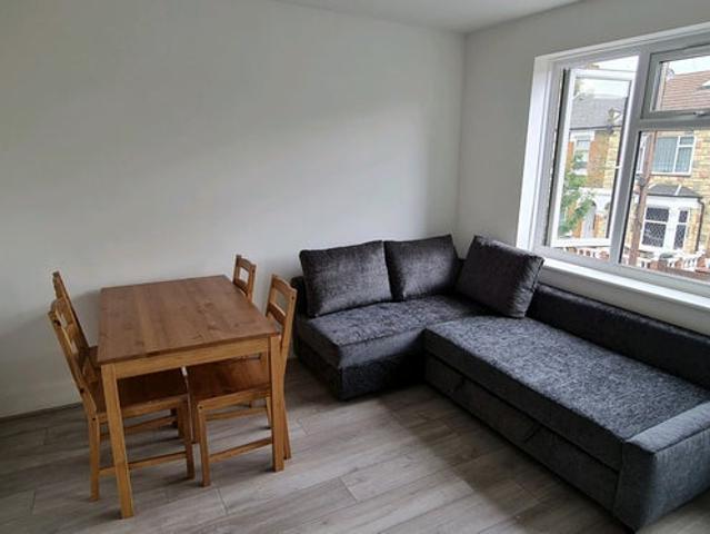 1 bedroom flat in Walthamstow E17!