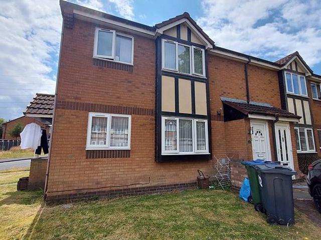 1 bedroom flat in Walsall