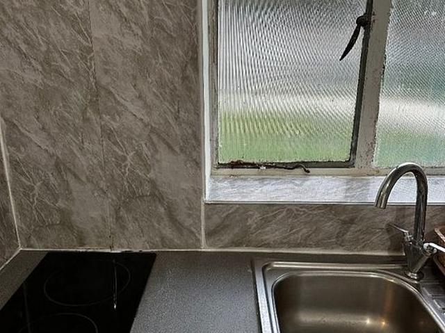 1 bedroom flat in Barking