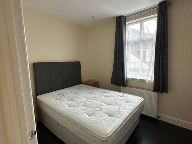 1 bedroom flat in Barnet