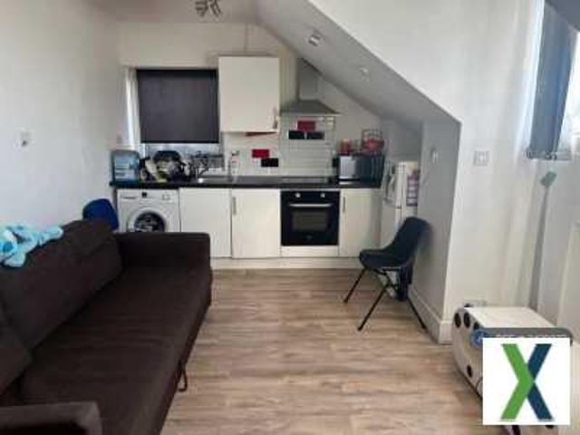 1 bedroom flat in Bingham Road, Nottingham, NG5 1 bed #2429077
