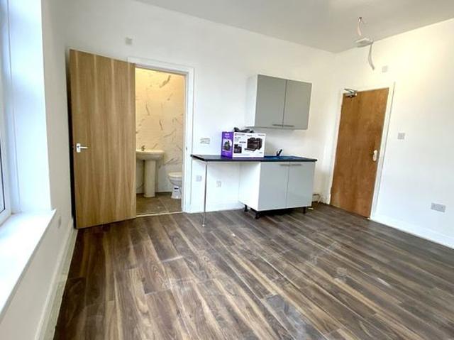 1 bedroom flat in Birmingham