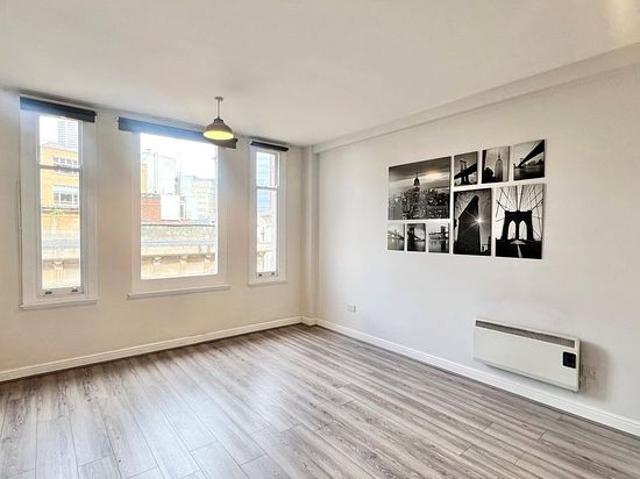 1 bedroom flat in Birmingham