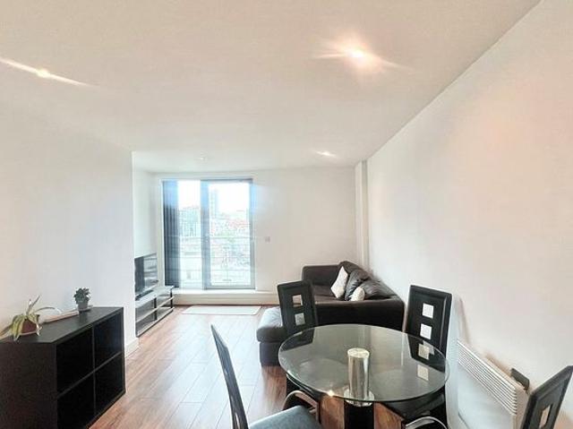 1 bedroom flat in Birmingham
