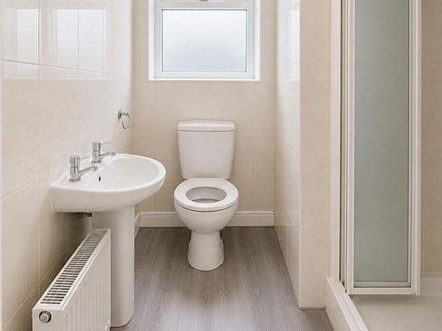 1 bedroom flat in Bromley