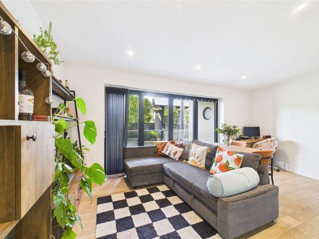 1 bedroom Flat in Brayfields, Maidenhead