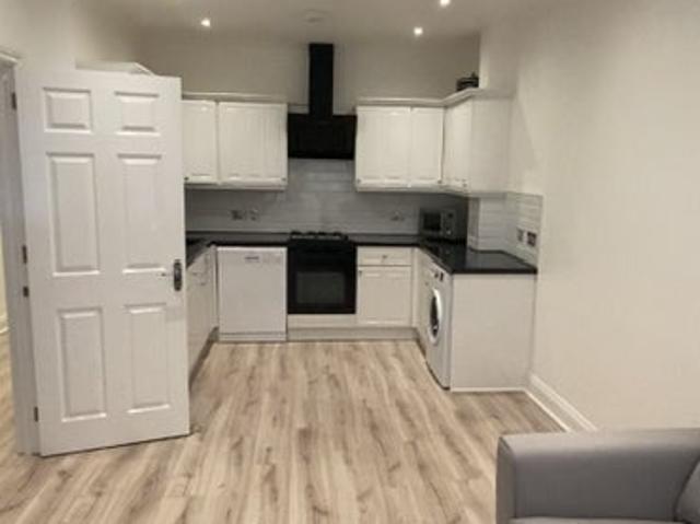 1 bedroom flat in Enfield
