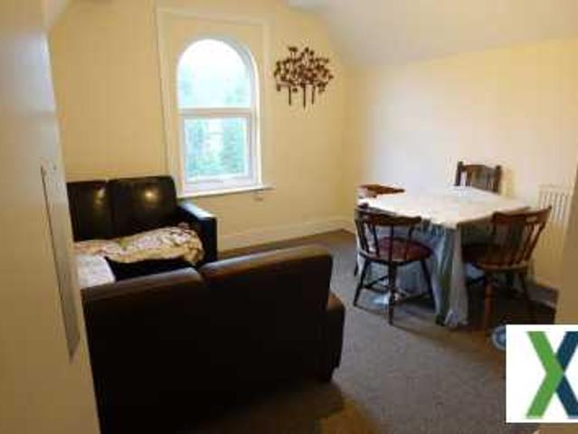 1 bedroom flat in Garfield Terrace, Bangor, LL57 1 bed #2329072