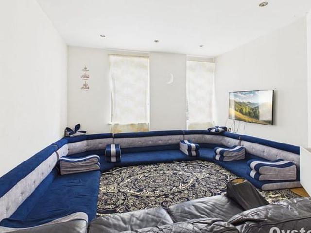 1 bedroom flat in Harrow