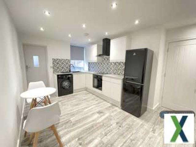 1 bedroom flat in High Street, Lees, Oldham, OL4 1 bed #2398039