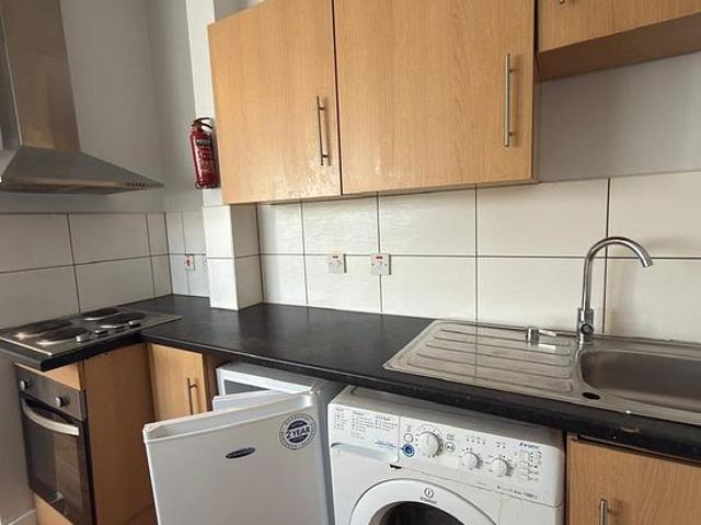 1 bedroom flat in Ilford