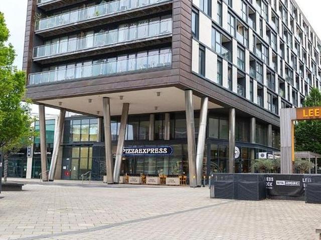 1 bedroom flat in Leeds