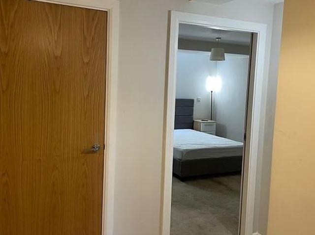 1 bedroom flat in Leeds