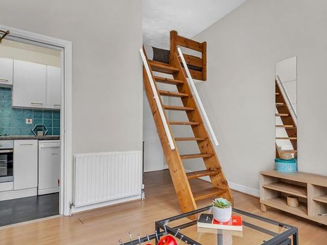 1 bedroom flat in Leeds