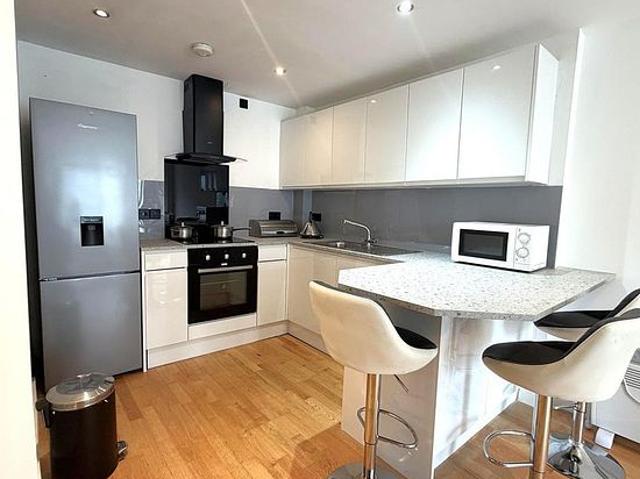 1 bedroom flat in Leeds