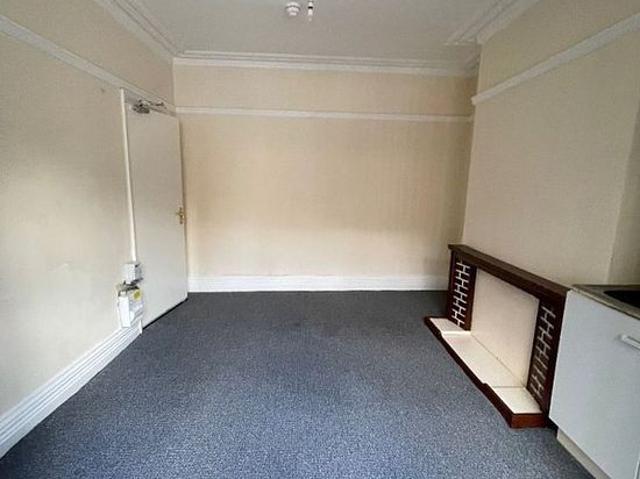 1 bedroom flat in Leeds