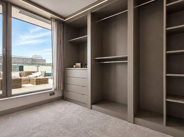 1 bedroom flat in Leeds