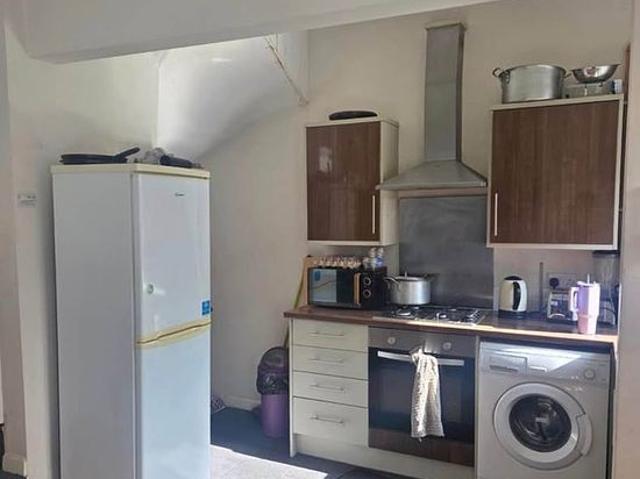 1 bedroom flat in Leeds