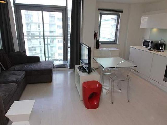 1 bedroom flat in Leeds