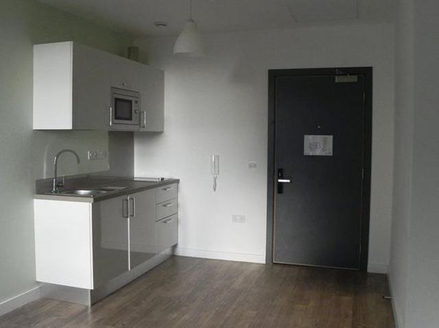 1 bedroom flat in Liverpool