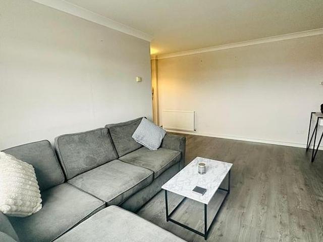 1 bedroom flat in Liverpool