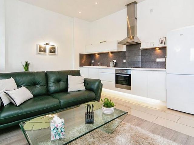 1 bedroom flat in Liverpool