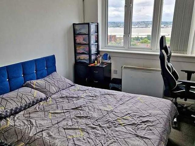 1 bedroom flat in Liverpool