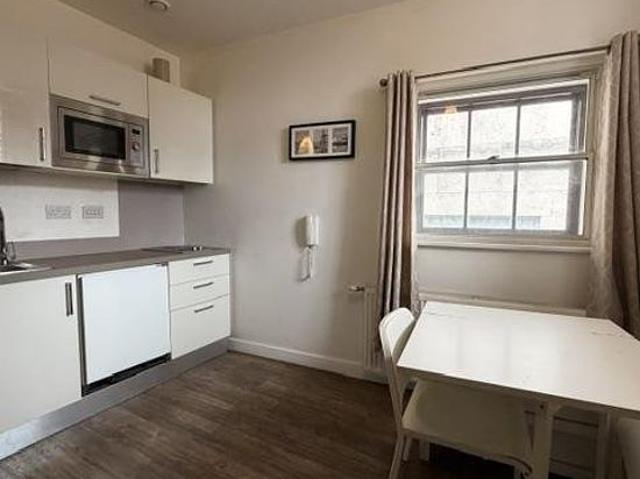 1 bedroom flat in Liverpool