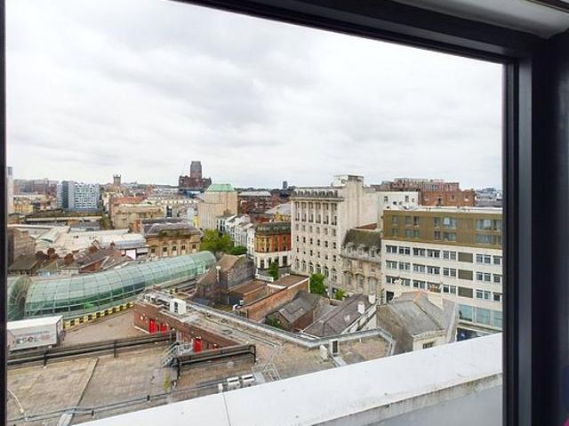 1 bedroom flat in Liverpool