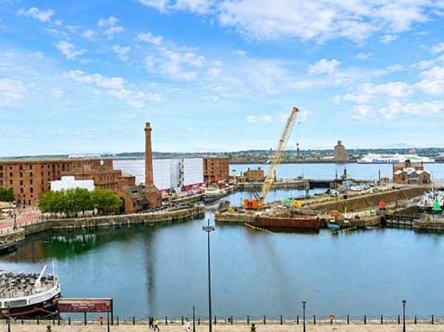 1 bedroom flat in Liverpool