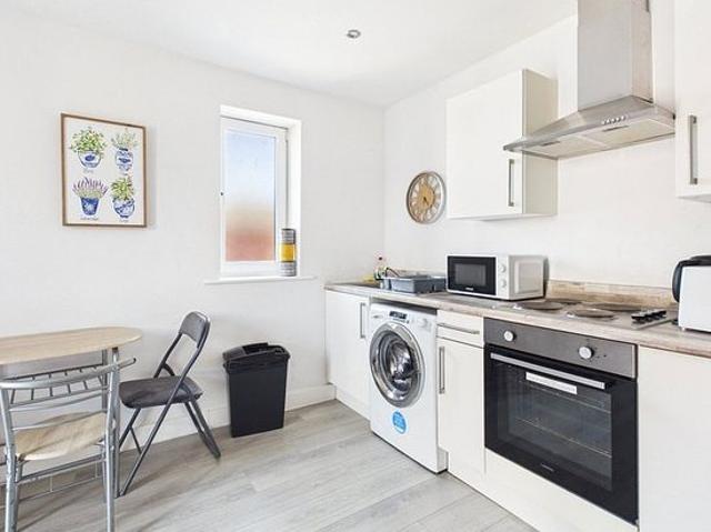 1 bedroom flat in Liverpool
