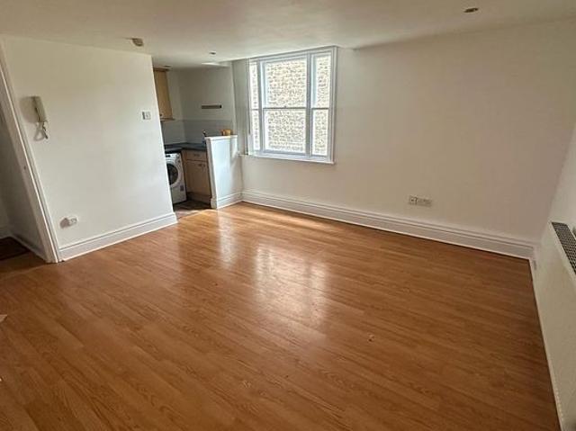1 bedroom flat in Liverpool