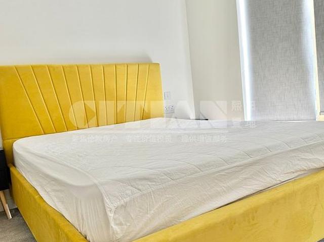 1 bedroom flat in London