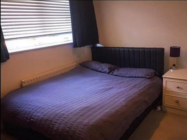 1 bedroom flat in London