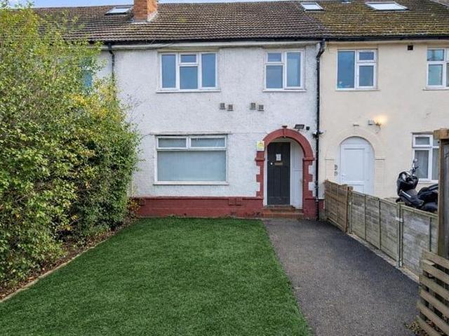 1 bedroom flat in London