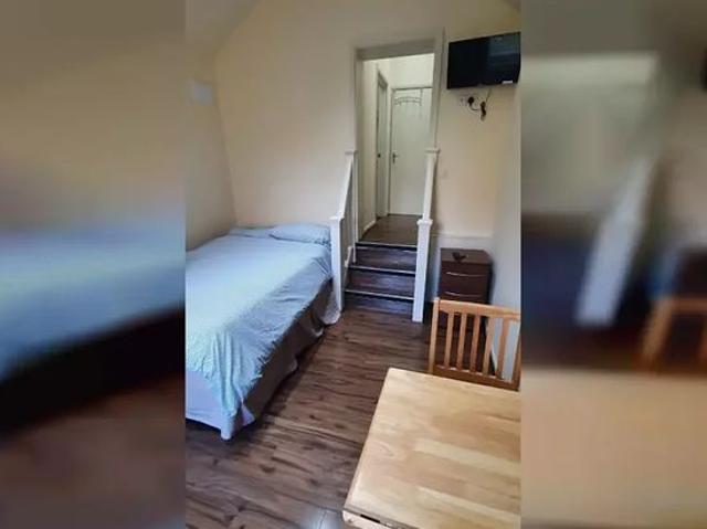 1 bedroom flat in London
