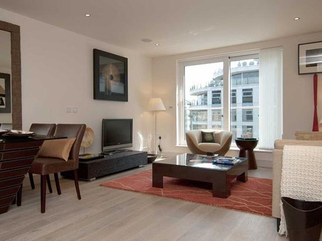 1 bedroom flat in London