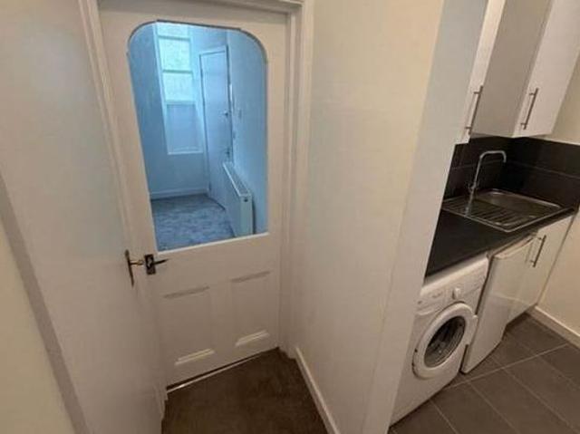 1 bedroom flat in London