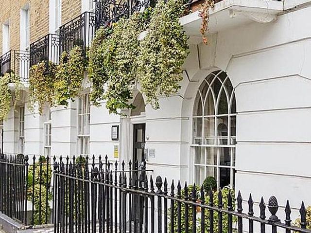 1 bedroom flat in London
