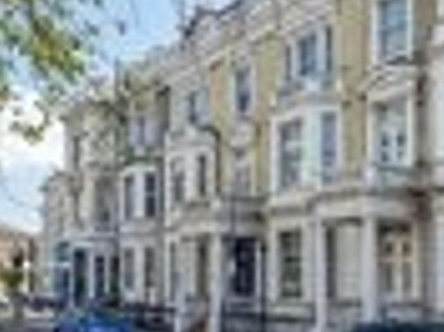 1 bedroom flat in London