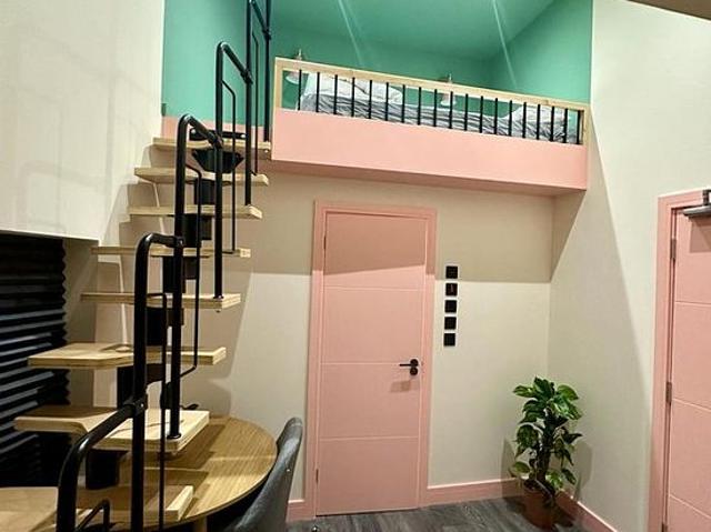 1 bedroom flat in London