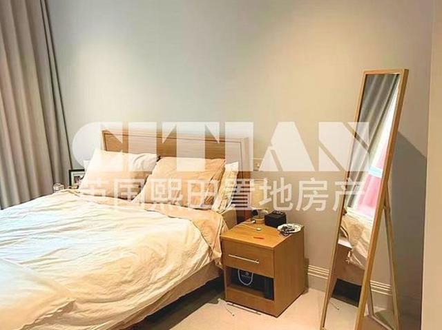 1 bedroom flat in London