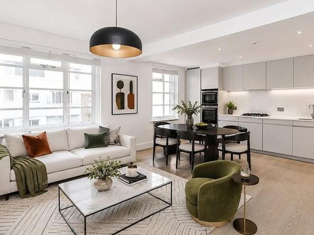 1 bedroom flat in London