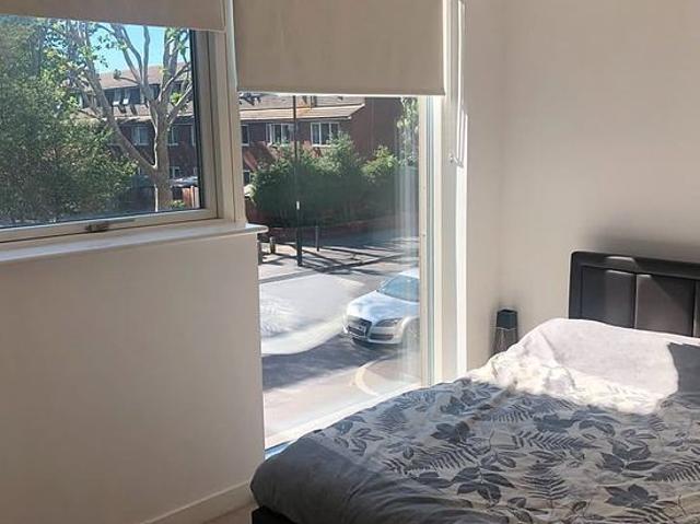 1 bedroom flat in London